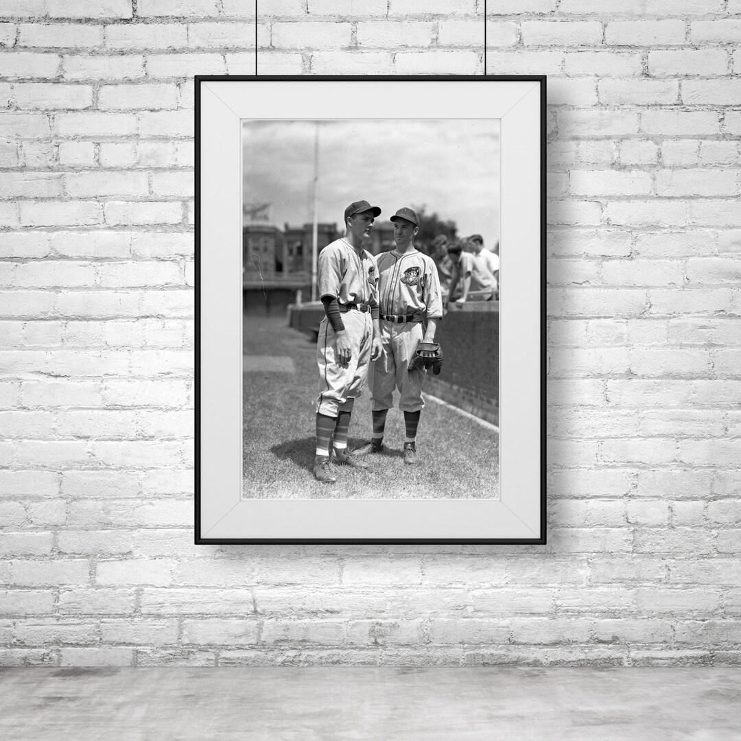 Original 1940 Elbie Fletcher & Army Vaughan Negative Print - Etsy