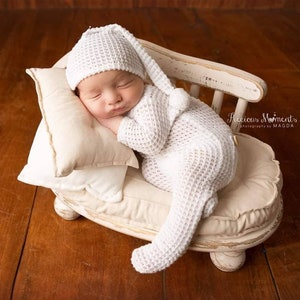 Wooden Chaise Longue With Pillows Photography Prop, Newborn and ...