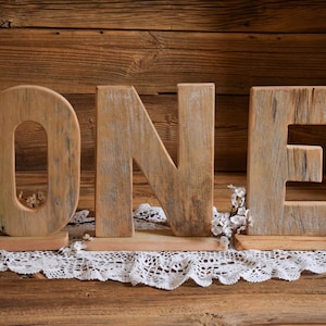 Wooden ONE Sign: First Birthday Photography Prop - Etsy
