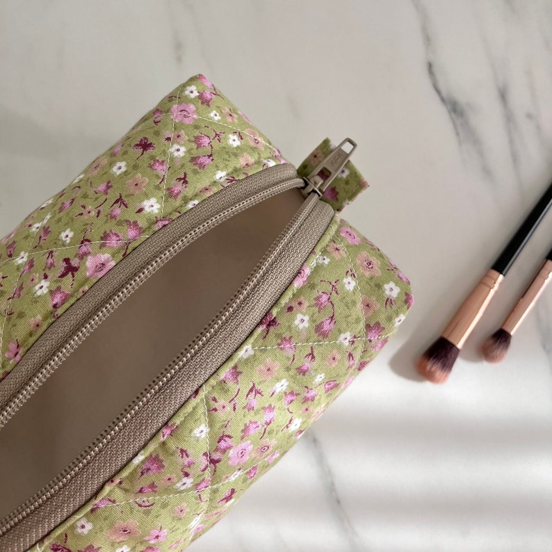 Quilted Makeup Bag, Floral Makeup Bag, Toiletry Bag Women, Quilted ...