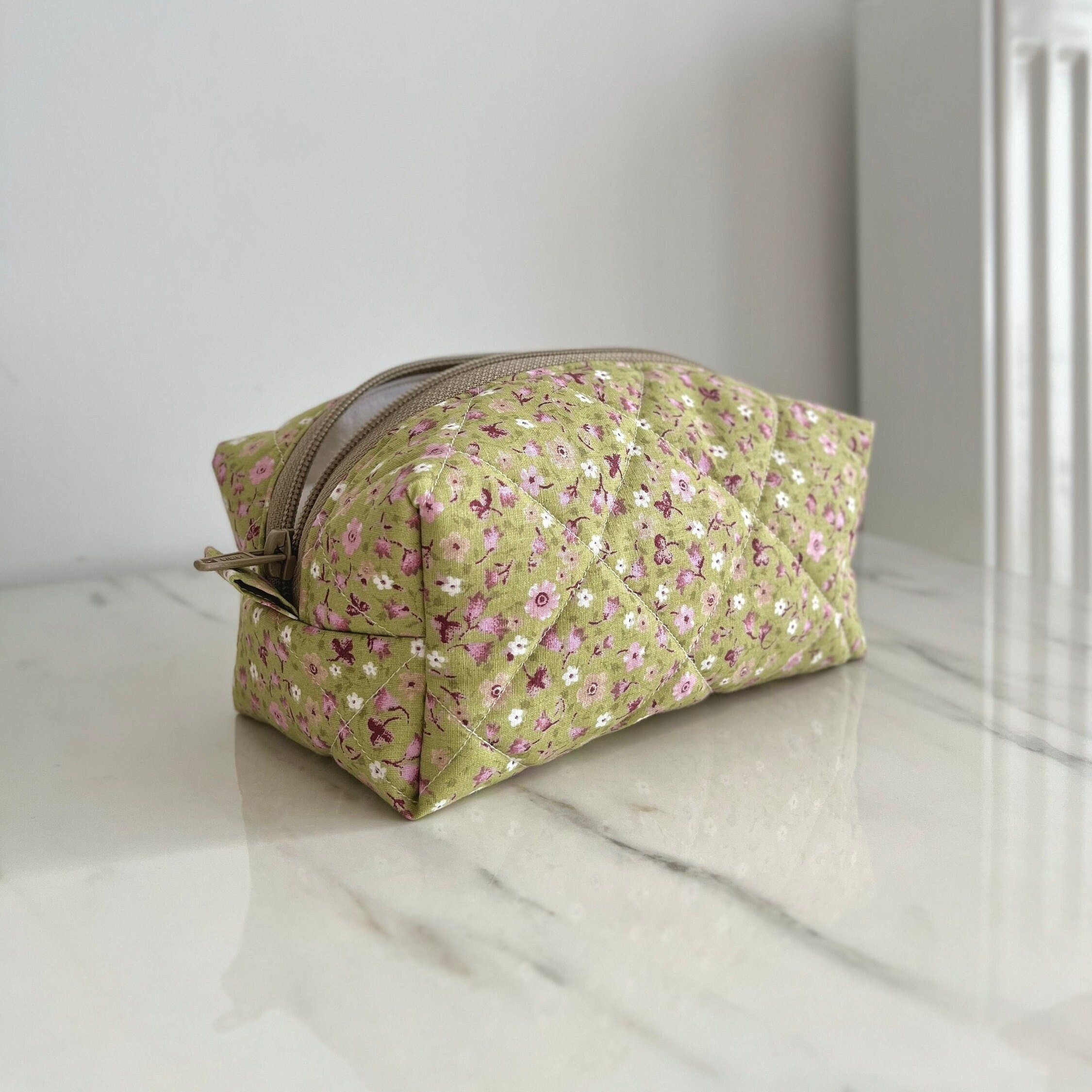 Quilted Makeup Bag, Floral Makeup Bag, Toiletry Bag Women, Quilted ...