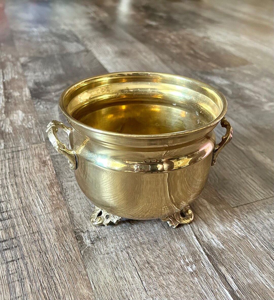 Vintage Brass Planter With Handles and Footers Flower Pot - Etsy