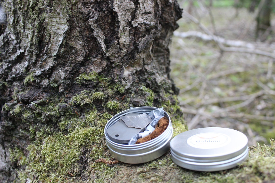 Pocket Flint and Steel Striker Kit - Etsy