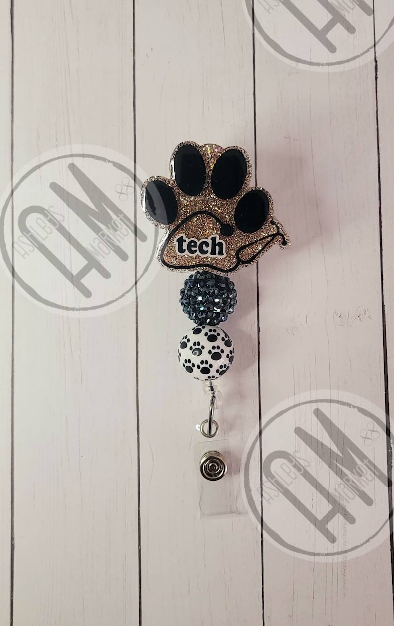 Vet Tech Paw Print Stethoscope Beaded Badge Reel | ID Holder ...