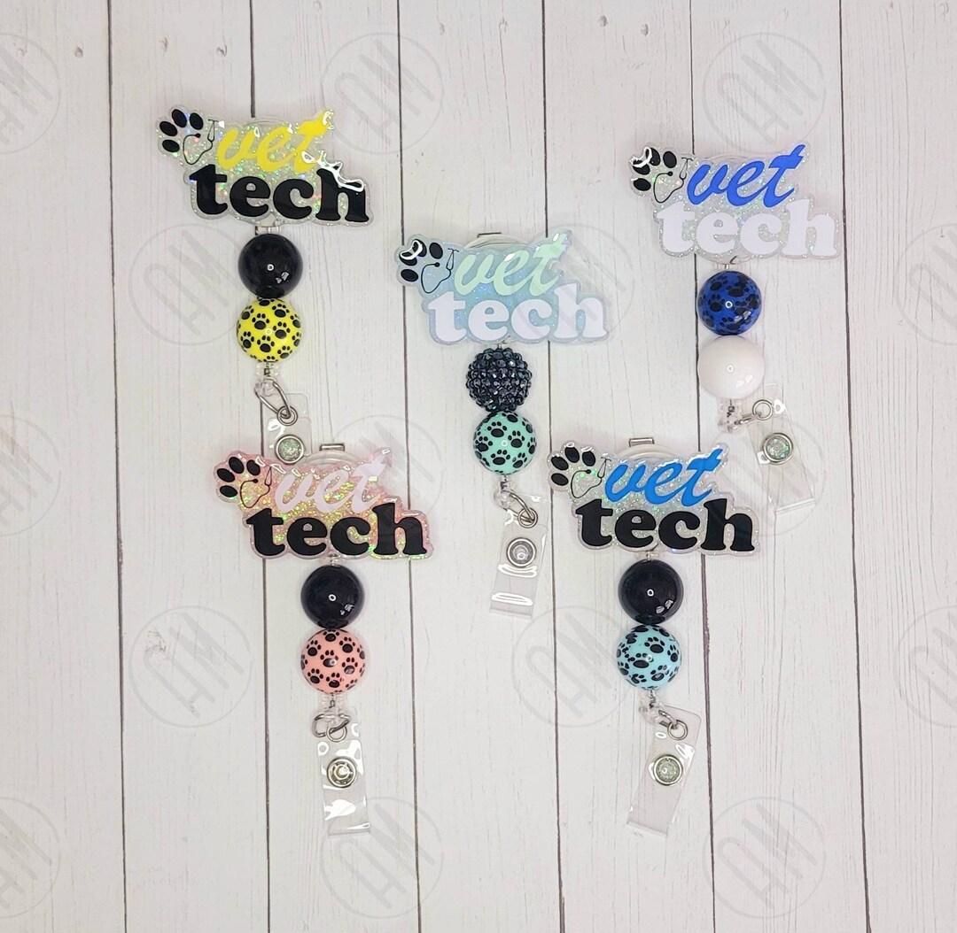 Vet Tech Paw Print Stethoscope Beaded Badge Reel | ID Pull | Vet ...