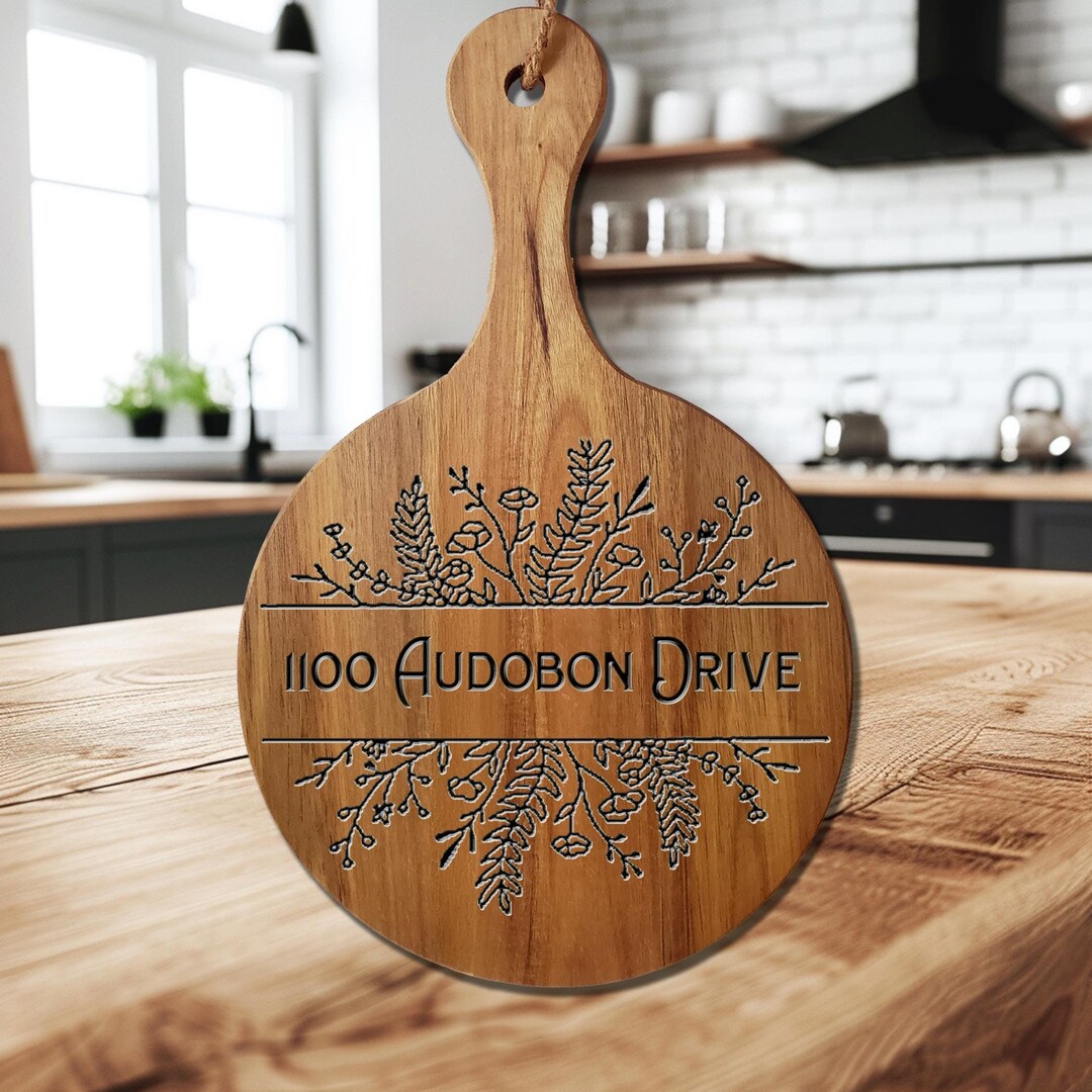 Personalized Custom Engraved Cutting Board, Botanical Engraved Kitchen ...