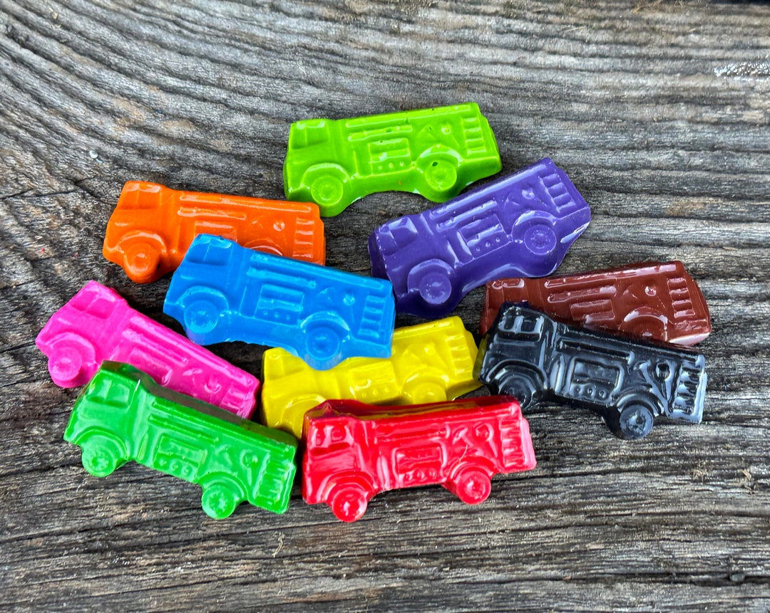 Fire Truck Crayons Fireman Themed Coloring Crayons for Kids Fire Truck ...
