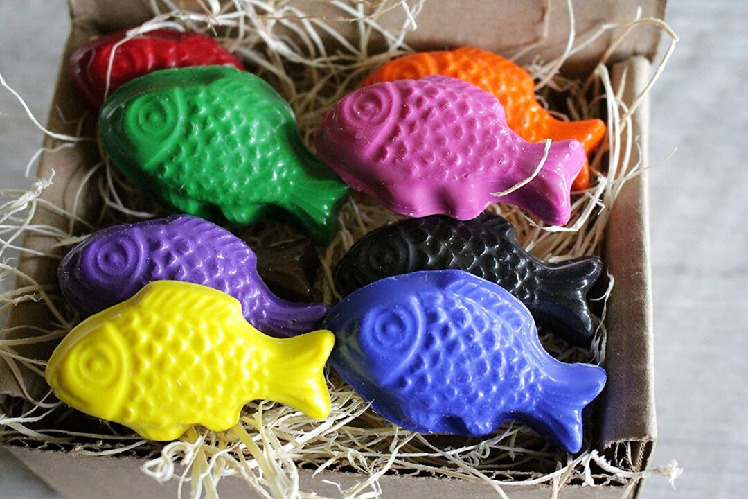 Fish Crayons - Counting Toy - Pretend Play - Beeswax Crayons - Teachers ...