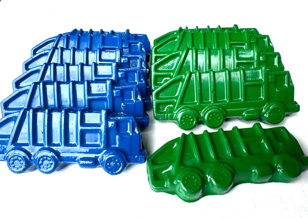 Garbage Crayons - Birthday Party Favors - Kids Trash Gift - Recycled ...