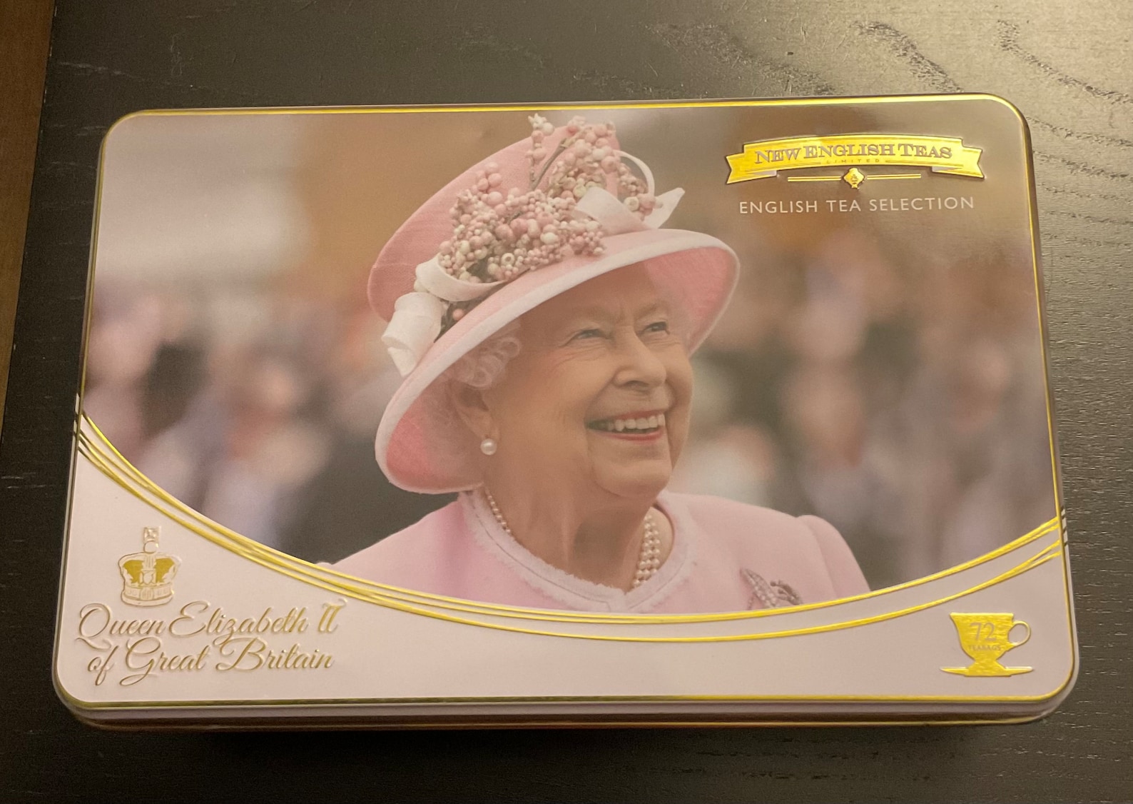 Royal Family Queen Elizabeth II Tin and Tea 3 Varieties of Tea - Etsy ...