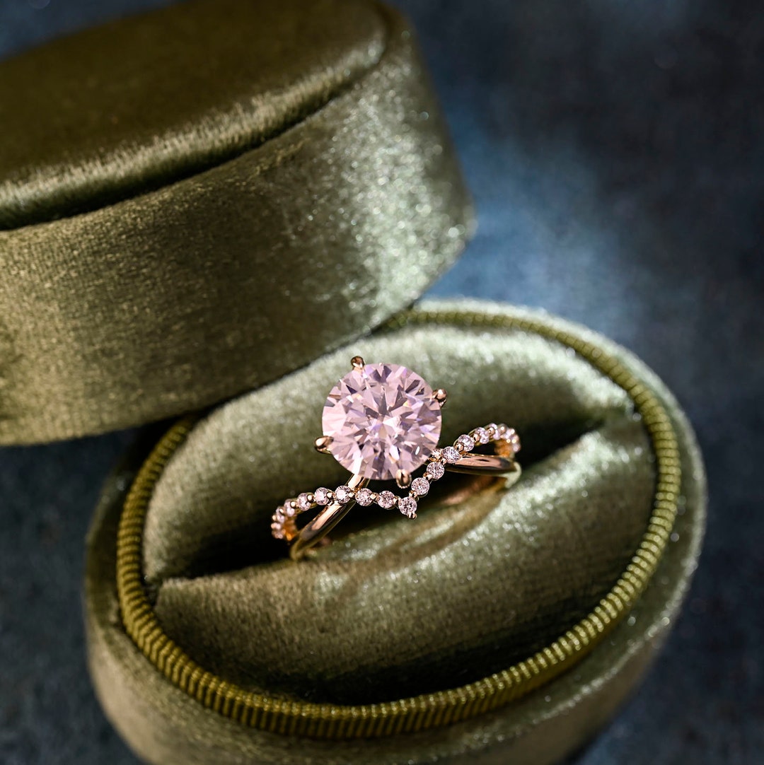 Solid Gold Round Moissanite Engagement Ring for Woman, Vintage Promise ...