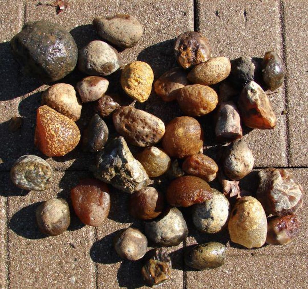 Small Agates Cutting Rock From Brazil With Extra Slabs - Etsy