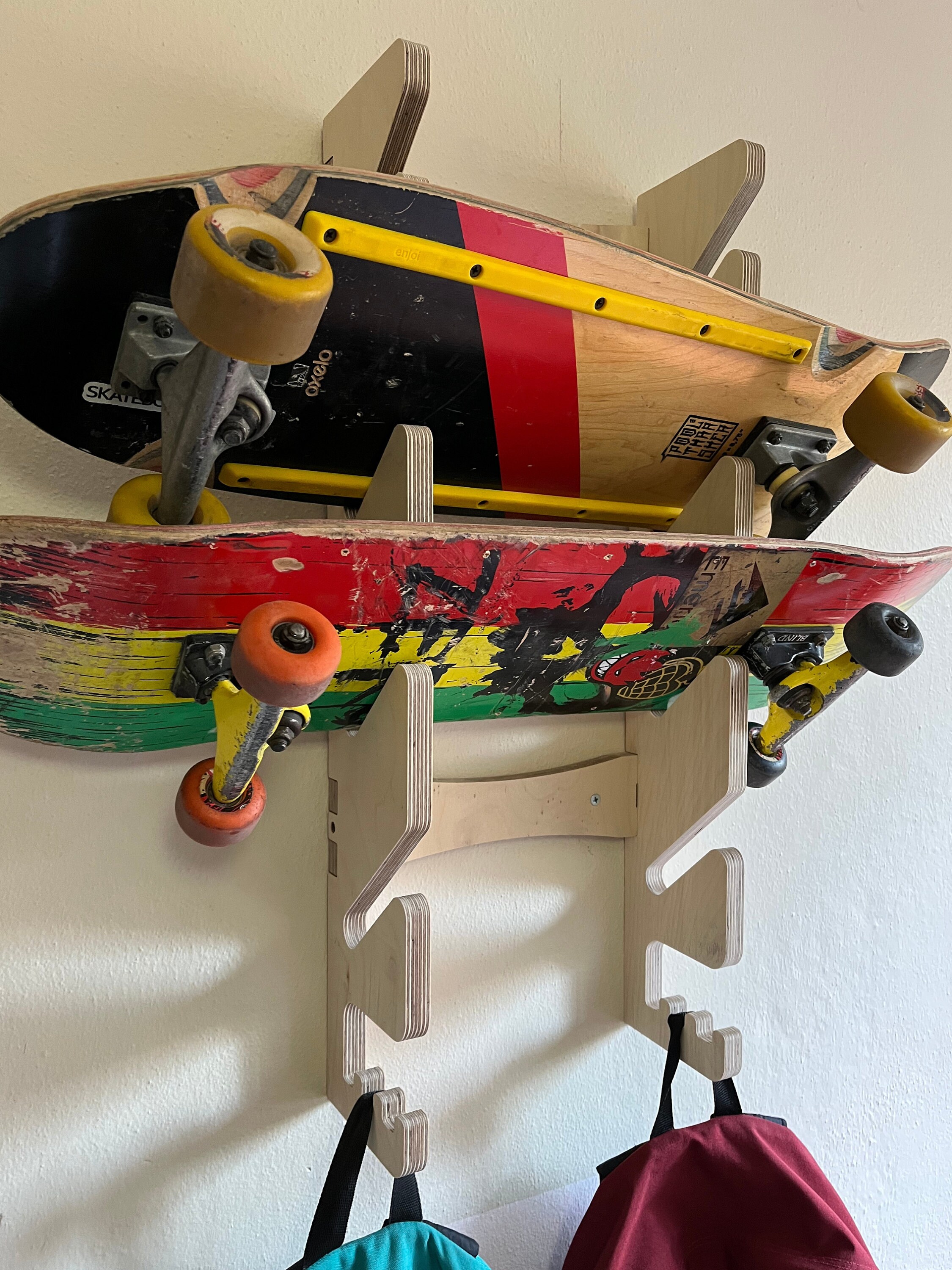 Skateboard Wall Rack Space-saving Skateboard Holder Skateboard Display ...