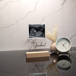 Acrylic Baby Reveal Stand, Pregnancy Announcement Gifts, Mom to Be ...
