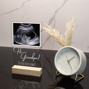 Acrylic Baby Reveal Stand, Pregnancy Announcement Gifts, Mom to Be ...