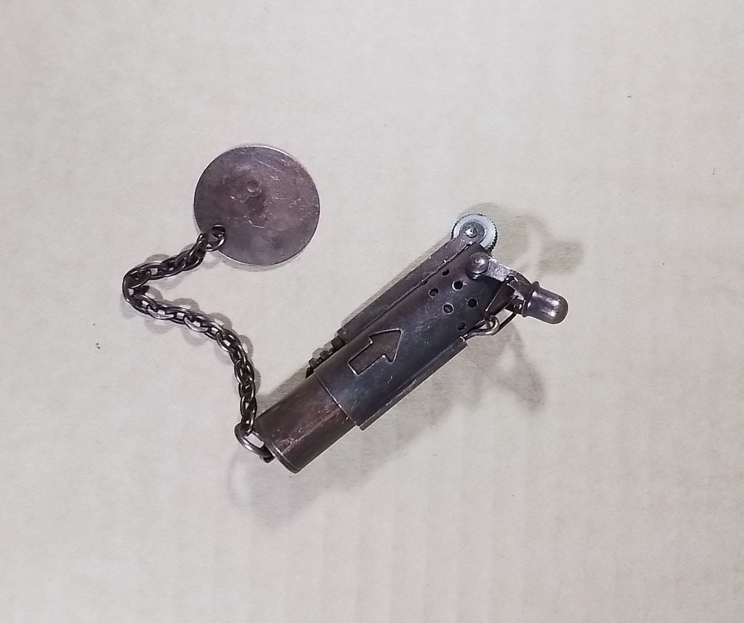 Vintage Trench Lighter Lighter Military Replica Windproof Oil Briquet ...