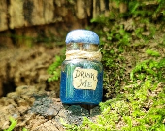 Eat Me Jar| Alice in Wonderland| Wonderland Decor| Potion Jar| Tea ...
