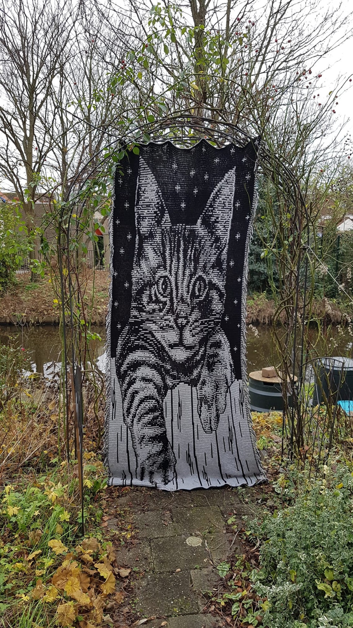 On the Fence Overlay Mosaic Crochet Pattern | Etsy