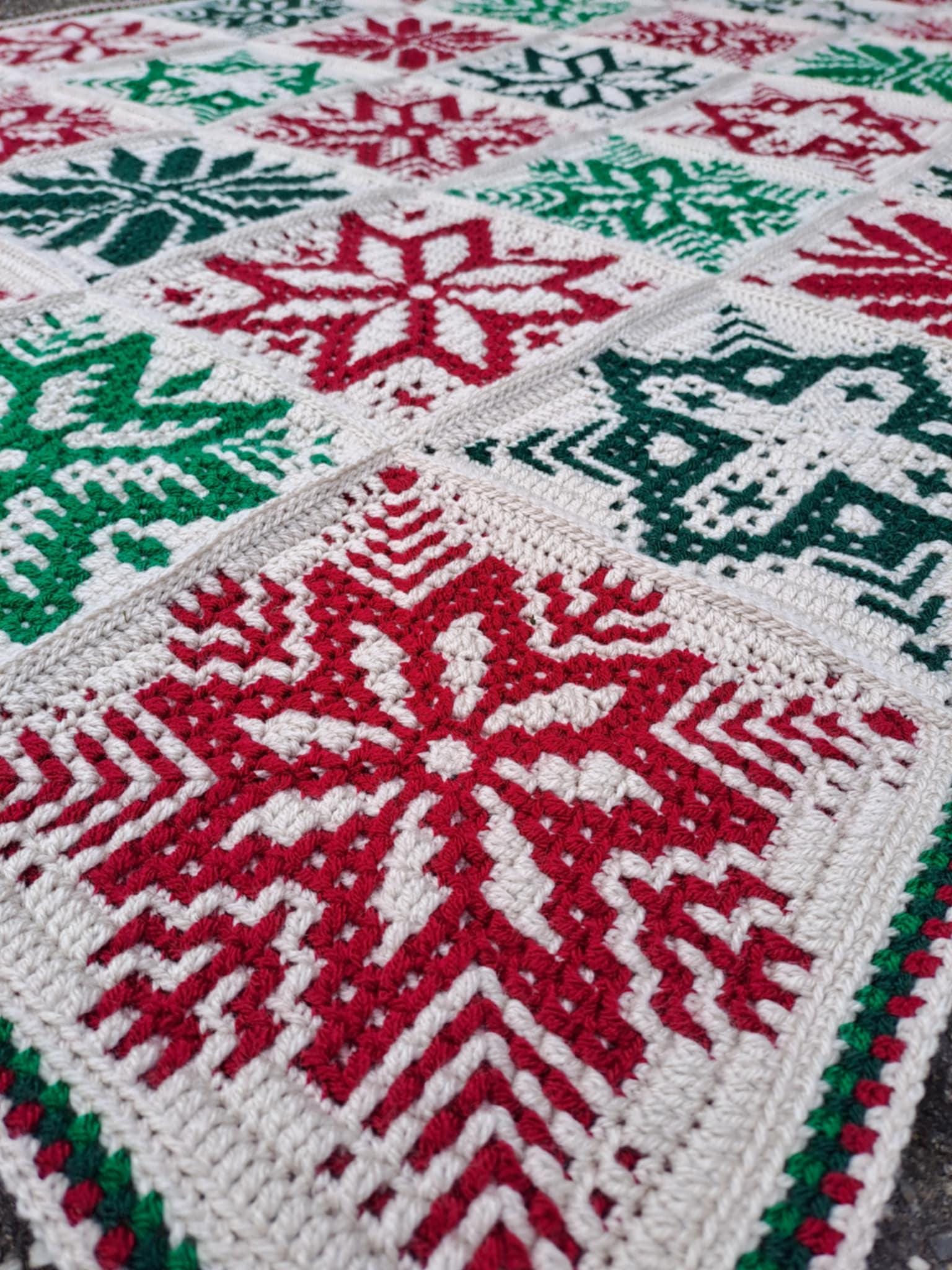 Twinkle Twinkle - Overlay Mosaic Crochet Center Out Christmas Squares ...