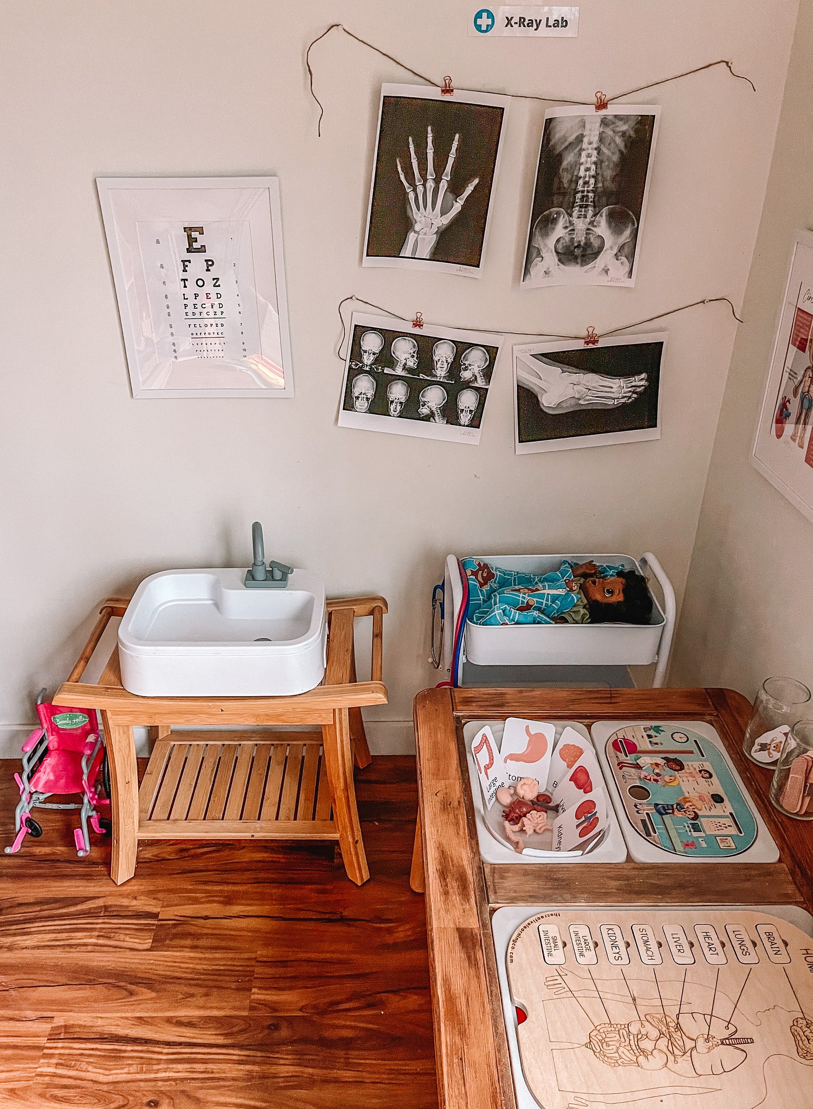 Hospital Dramatic Play Unit - Etsy