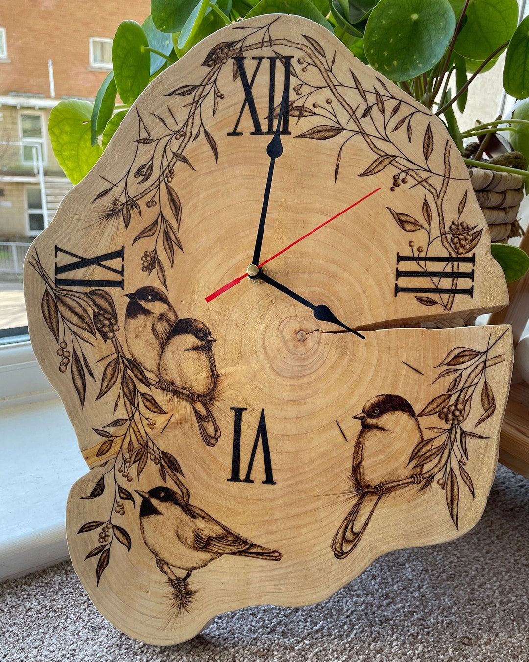 Handmade Wooden Clock // Pyrography Clock - Etsy