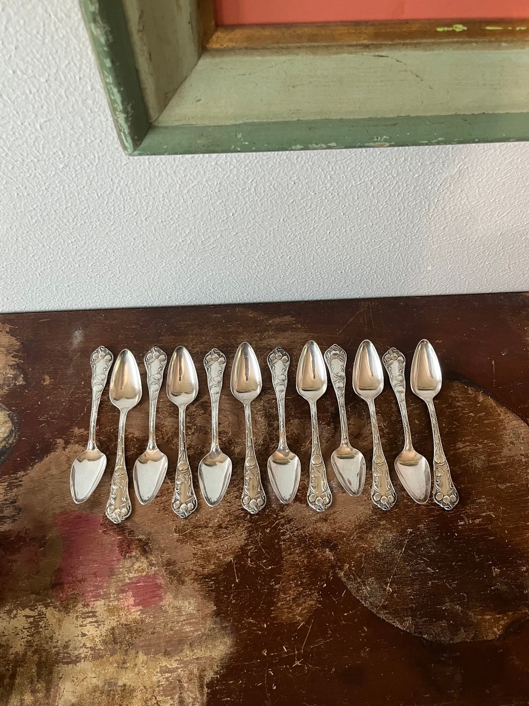 Set of Twelve Vintage Oneida OC A1 Silverplate Fruit Decorated Spoons ...