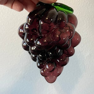 Colored Glass Grape Cluster Buch of Grapes Glass Sculpture Green Leaves ...