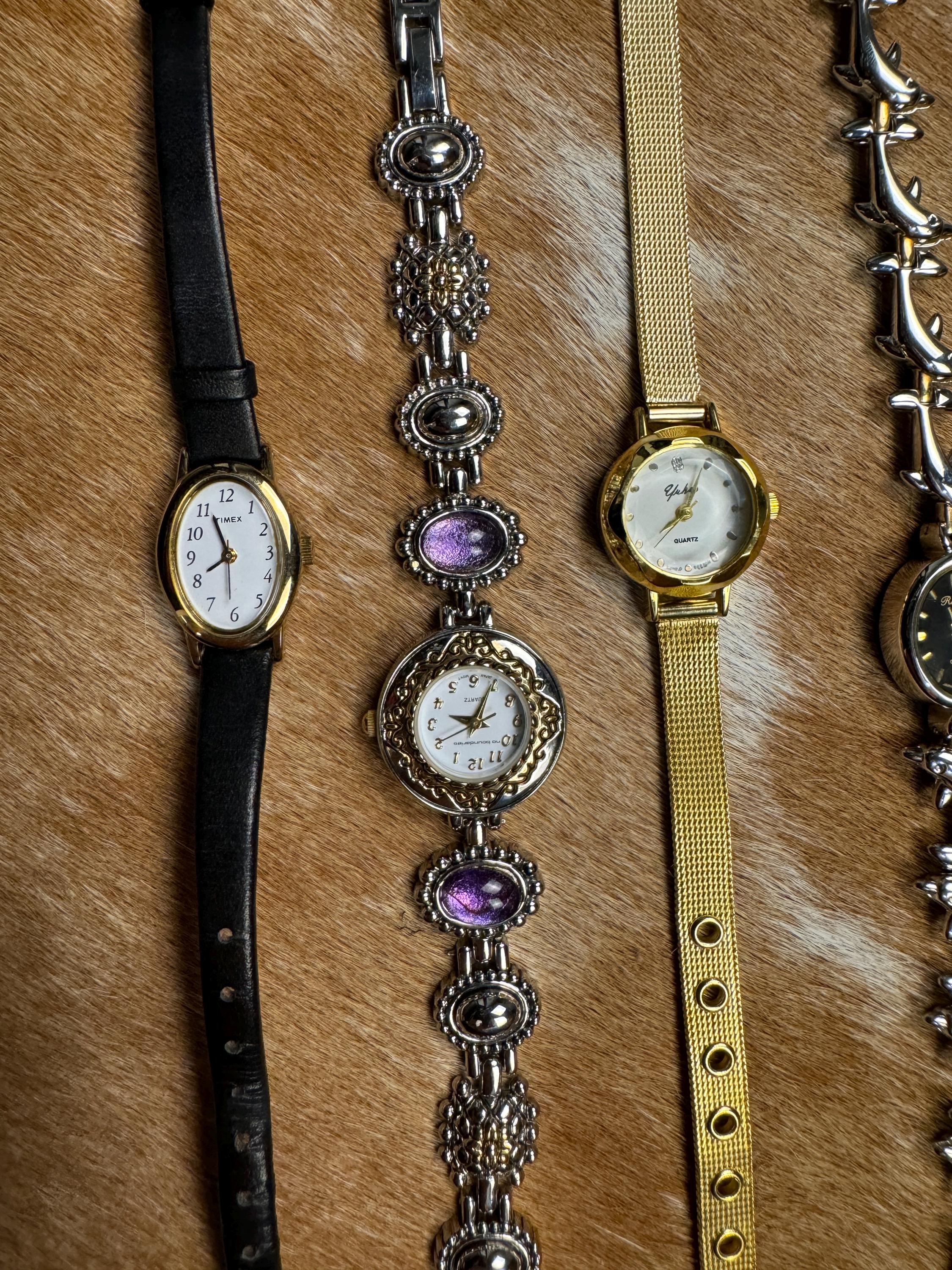 Pick One Vintage Womens Watches Dainty, Aesthetic Jewelry, Bracelet ...
