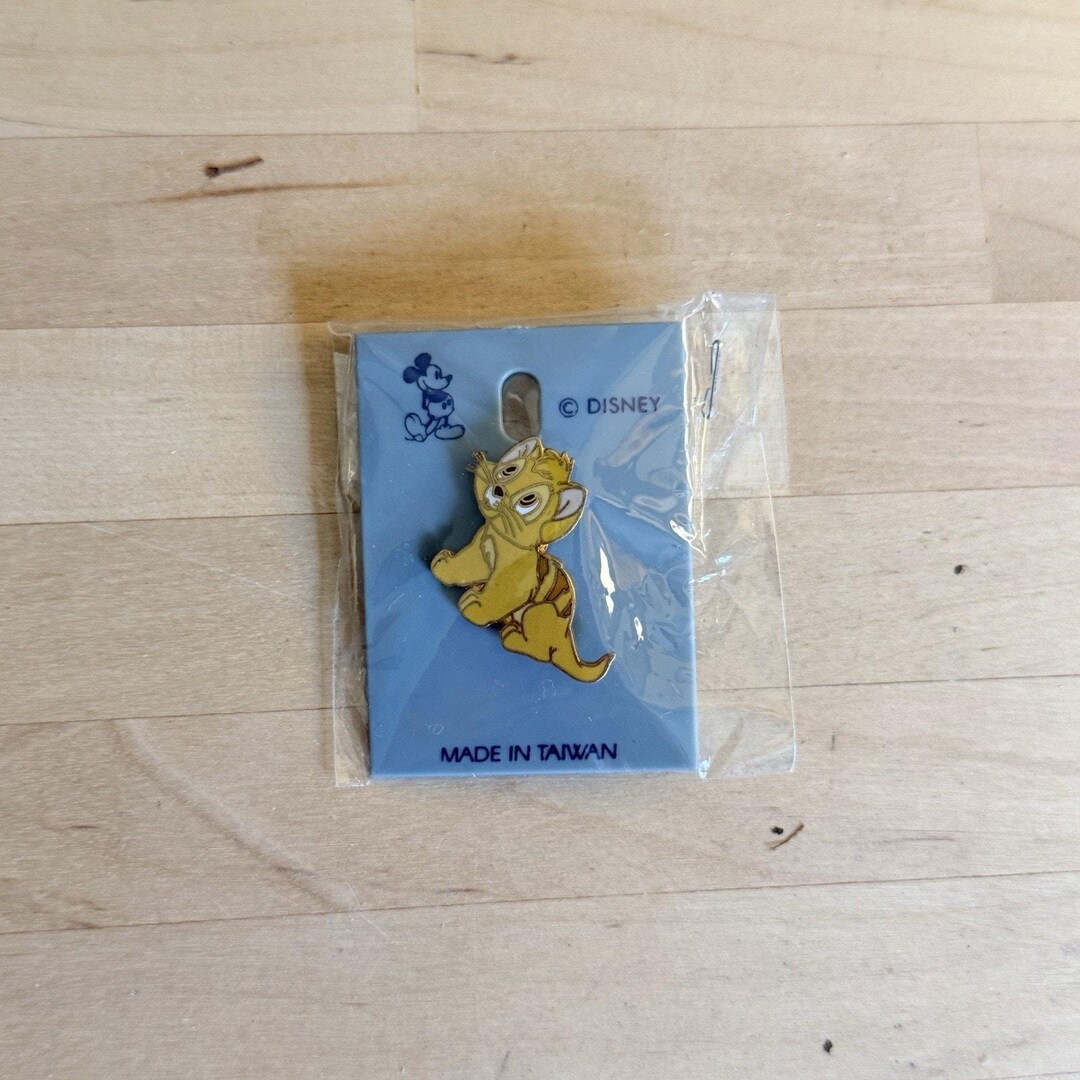 Vintage 1988 Oliver Cat - Kitten From Oliver & Co. RARE HTF Disney Pin ...