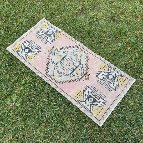 2x4 Bath Mat Rugs - Etsy