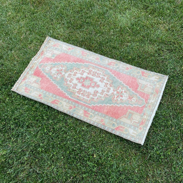 Red Persian Rug - Etsy