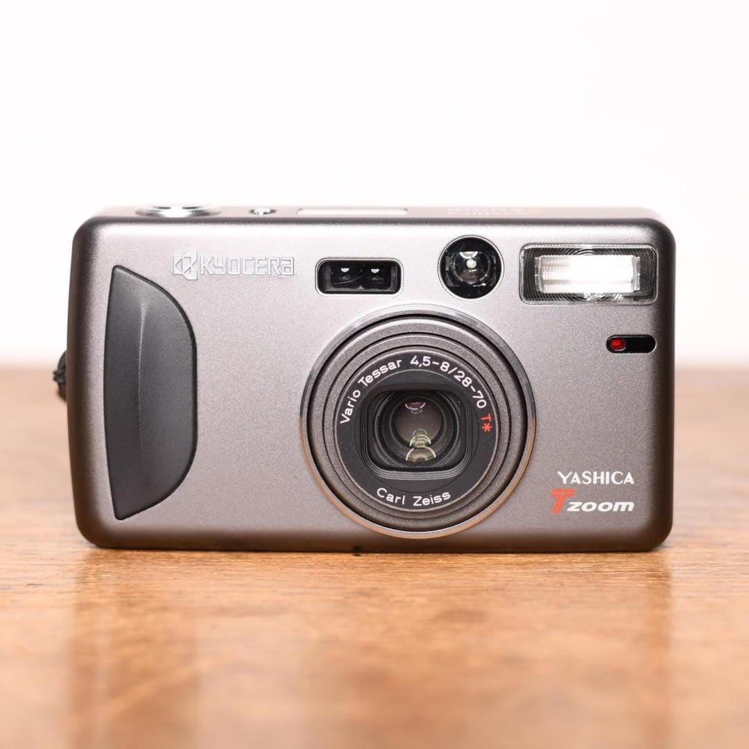Yashica T4 Zoom - Kyocera Slim T - Point and Shoot - Analog Camera - Like New - Vintage - Etsy