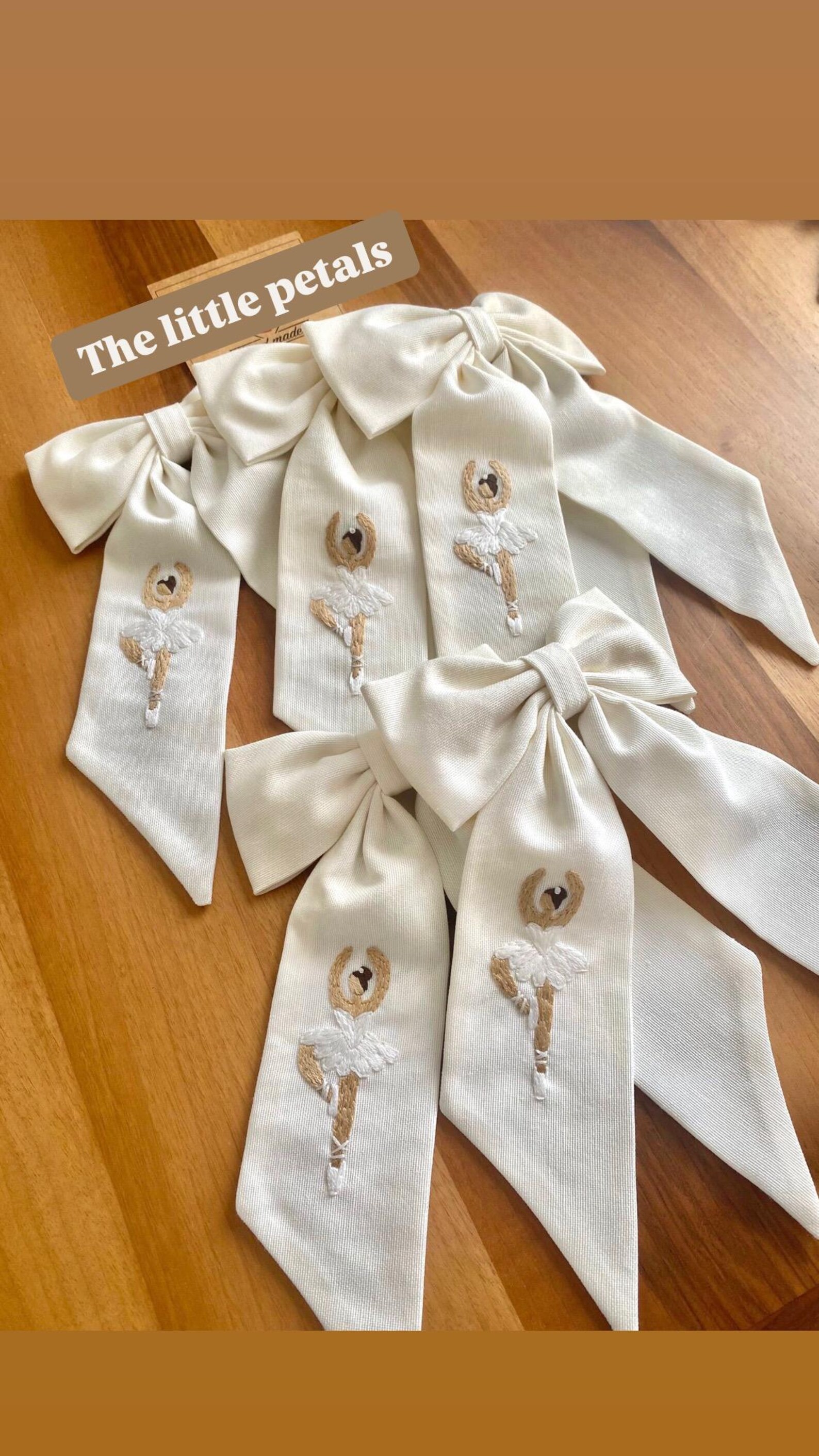 Initial Hand Embroidered Bow, Custom Name Bow, Floral Hair Bow, Baby ...
