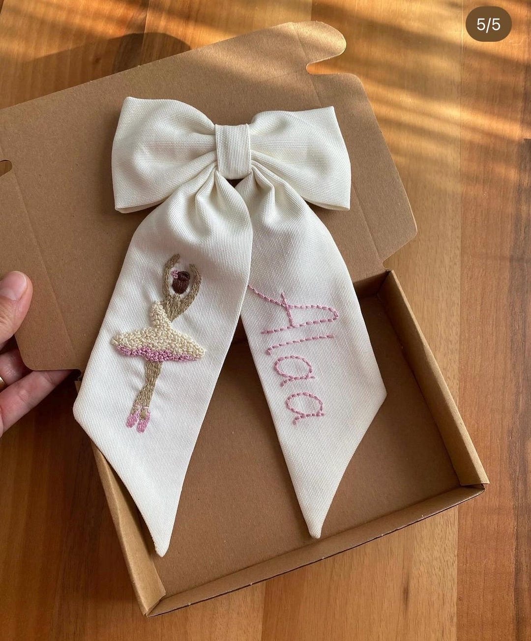 Initial Hand Embroidered Bow, Custom Name Bow, Floral Hair Bow, Baby ...