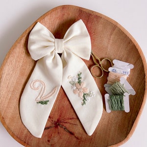 Personalized Initial Bow, Custom Name Bow, Hand Embroidered Floral Bow ...