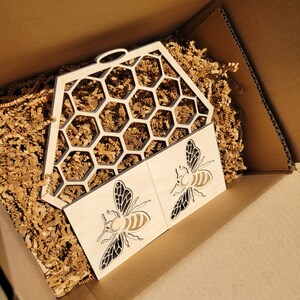 Honeycomb and Bee - Digital File Bundle for Laser Cutters - SVG, AI ...