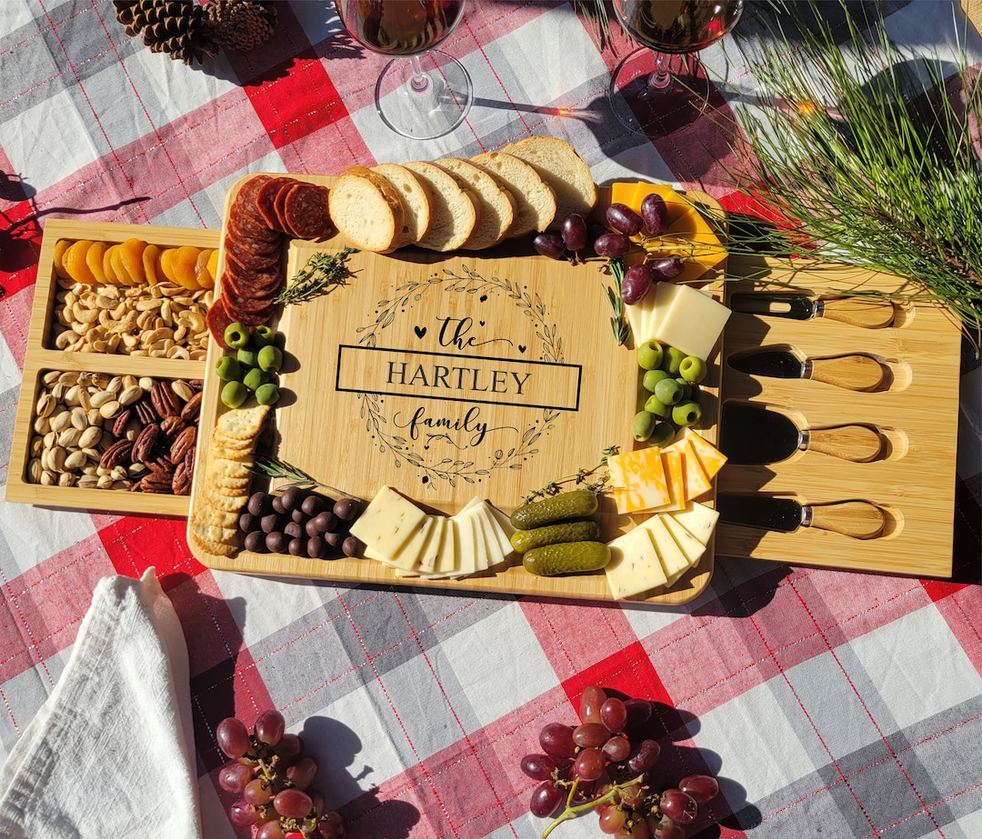 Personalized Charcuterie Board, Cutting Board Wedding Gift, Couple ...