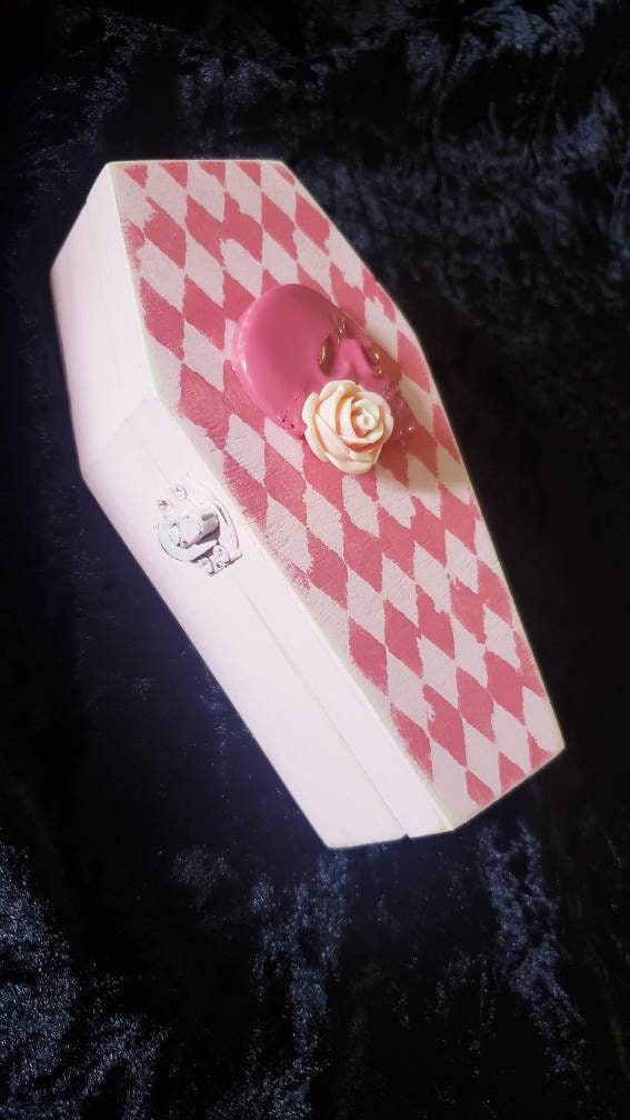 Gothic Kawaii Pink Coffin Hot Pink Skull Rose Valloween Decor Pastel ...