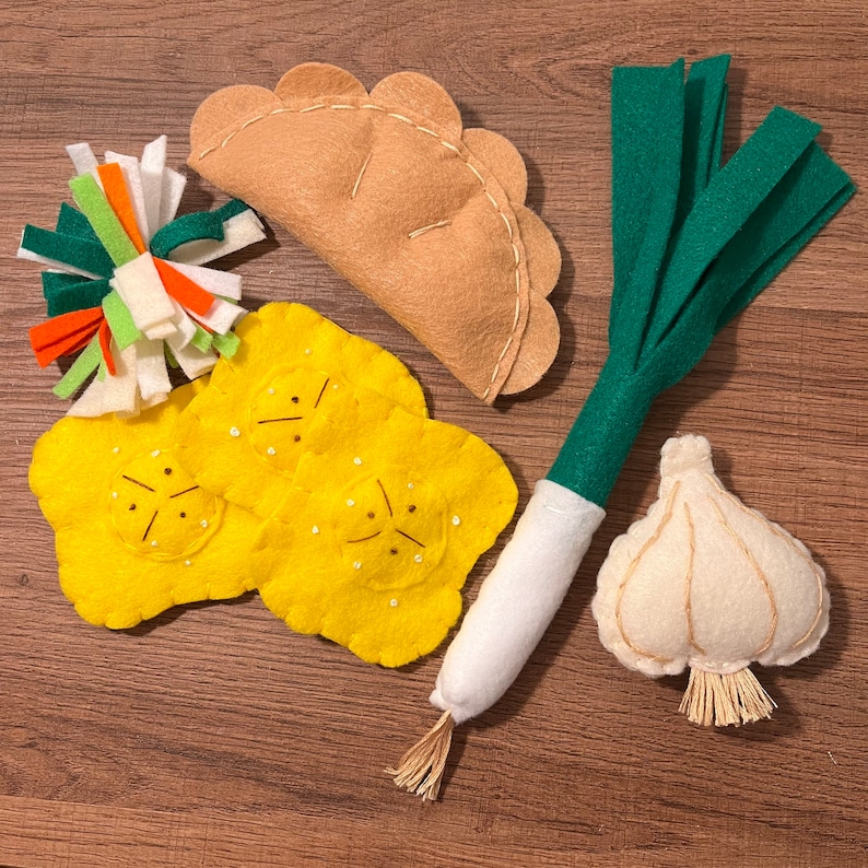 Felt Plantains, Play Haitian Food, Pretend Plantains, Felt Platanos ...