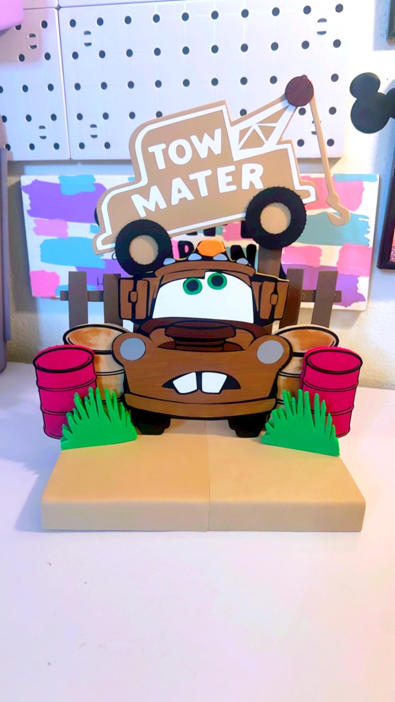 Kids Birthday Centerpiece - Etsy