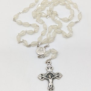 Rosary of Our Lady of Tears Cm 43 Grains Mother of Pearl Effect. Rosary ...