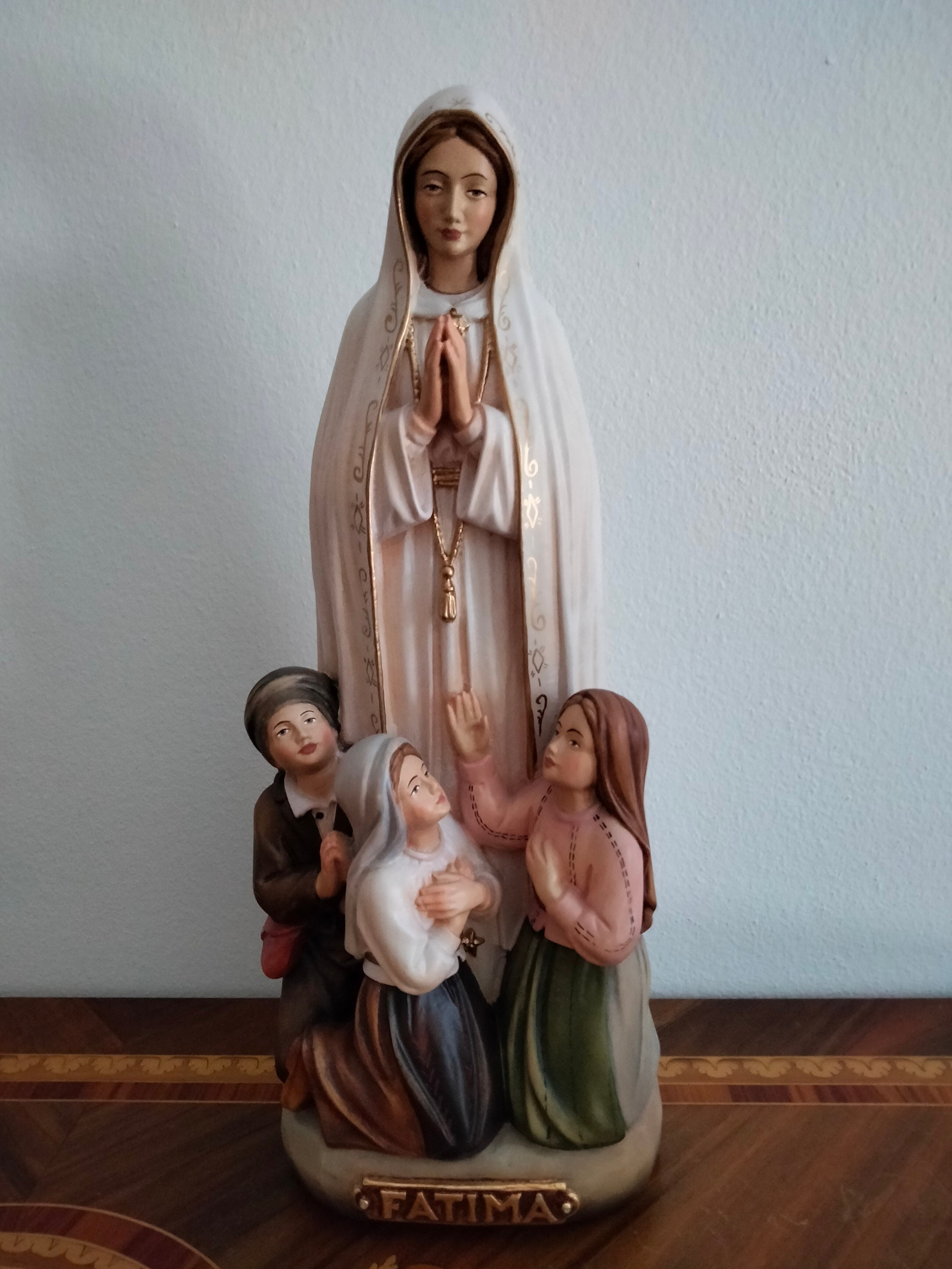 Our Lady of Fatima Wooden Statue VARIOUS SIZES AVAILABLE - Etsy