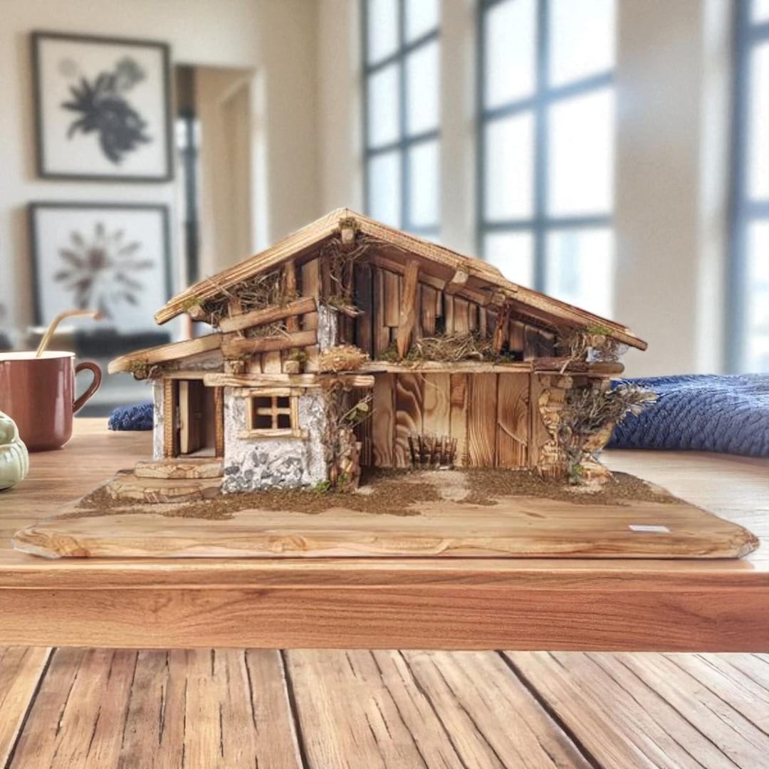 Empty Wooden Stable for Nativity Scene | Made in Val Gardena | Wooden ...