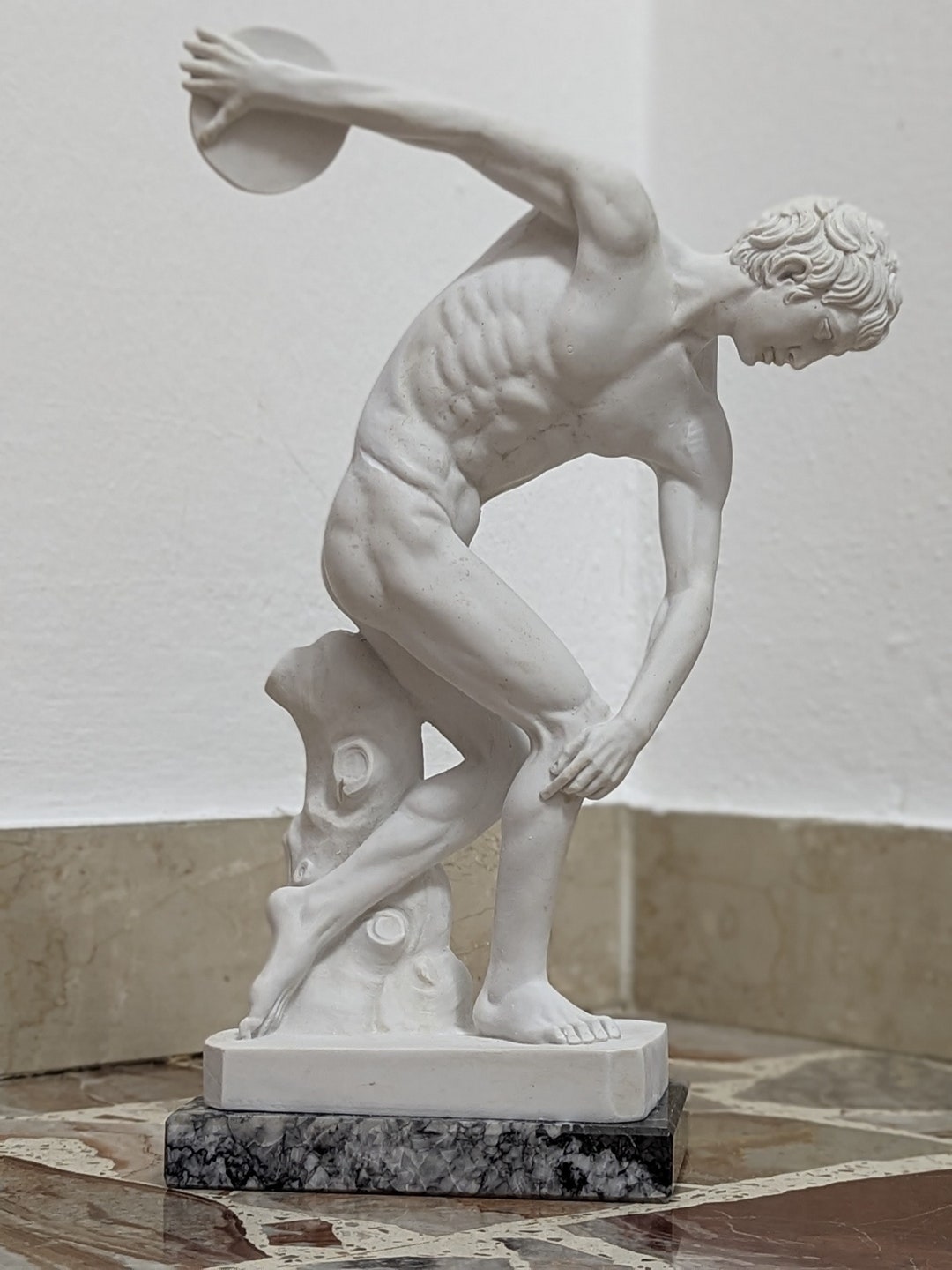 Discobolus of Myron Sculpture - Discus Thrower Statue, 27 Cm (10.63 ...