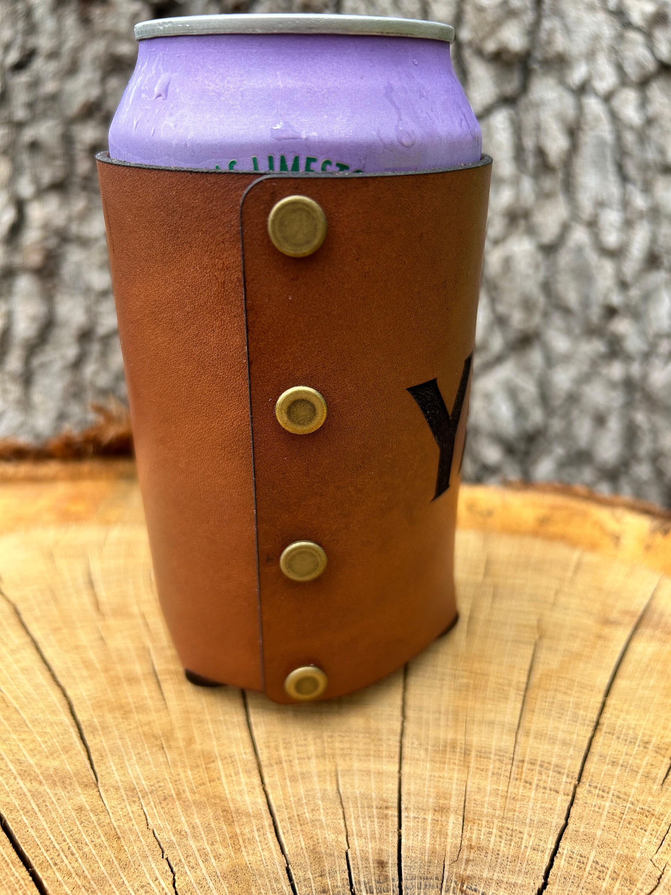 Rivet Leather Can Cozie - Digital Pattern - Etsy