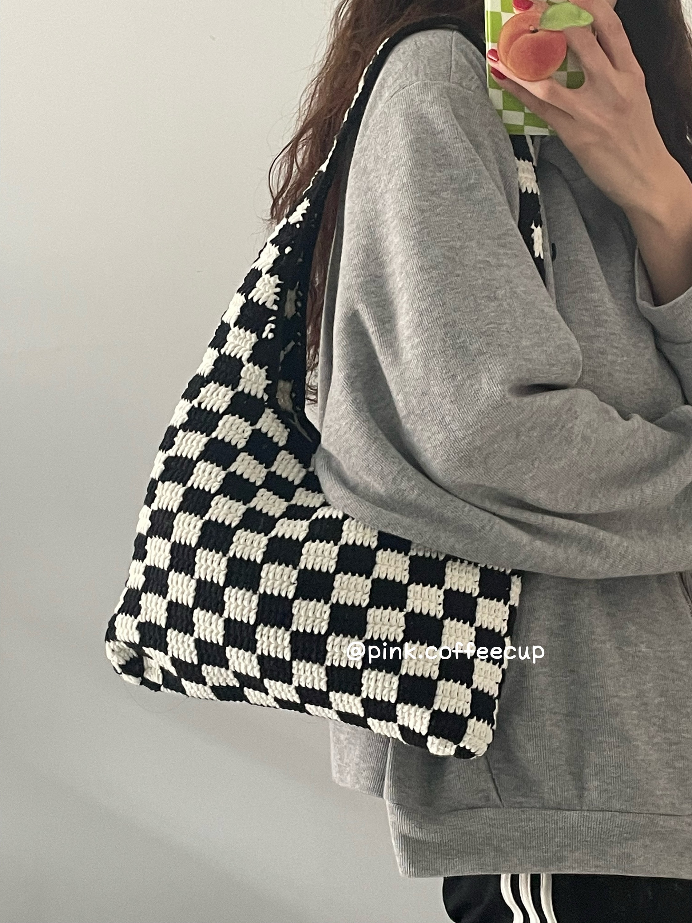 Crochet Handmade Checkered Checkerboards Shoulder Bag, Purse, Mini Bag ...