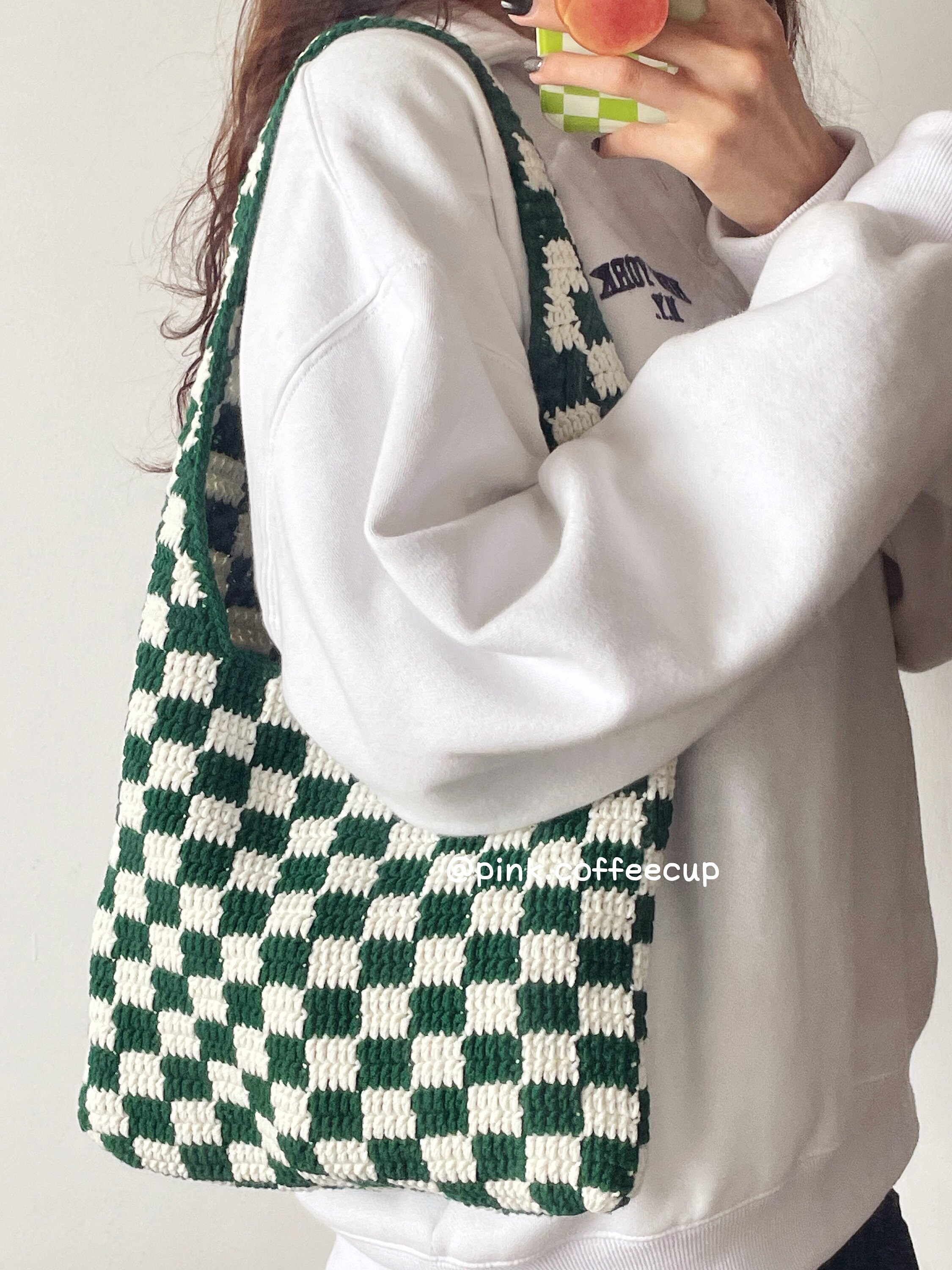Crochet Handmade Checkered Checkerboards Shoulder Bag, Purse, Mini Bag ...