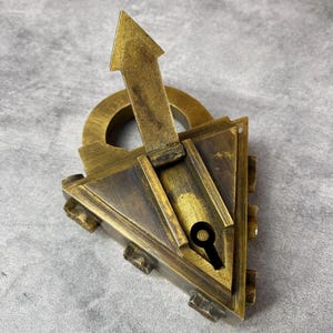 Dungeon Triangle Lock - Etsy