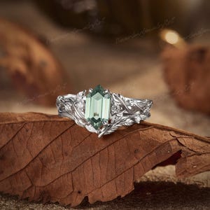 Unique Hexagon Shaped Green Sapphire Engagement Ring Set Gold Rings ...