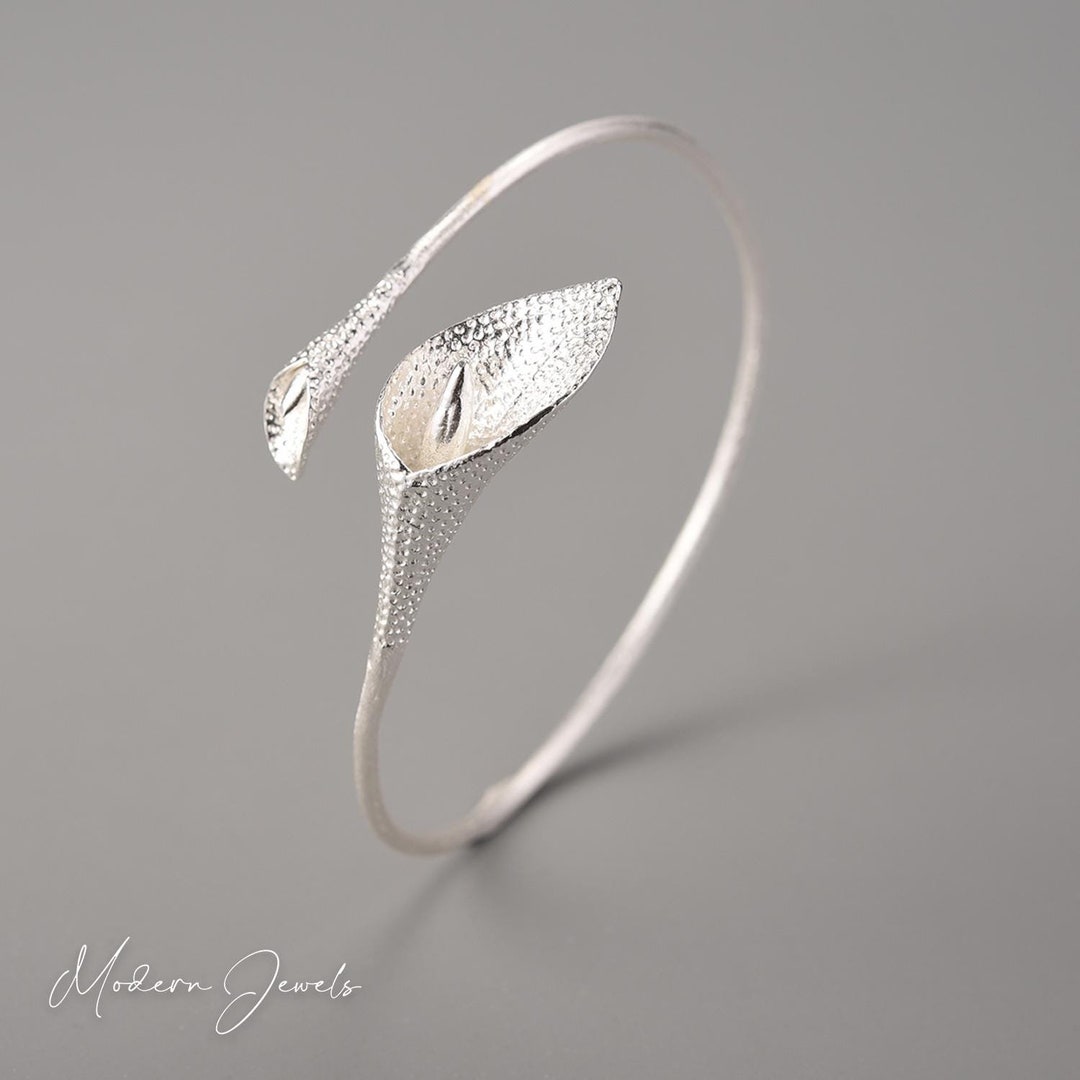 Lily Flower Bangle, Silver Bangle, Gifts for Her, Mother's Day Gift - Etsy